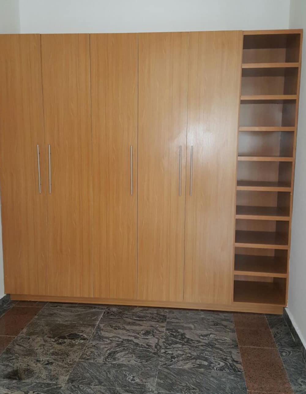 Wardrobe - 001 - Sample Drive Limited